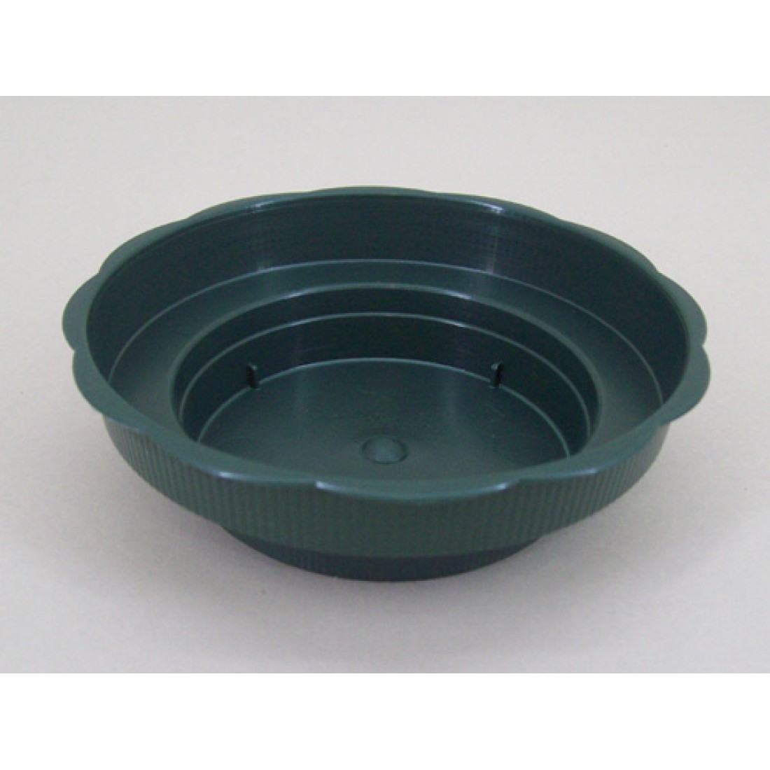 Small Round Plastic Dish 14cm | Florists Supplies