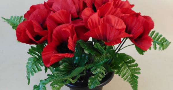 Poppies Filled Grave Pot Red